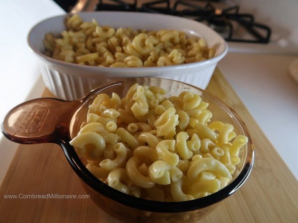 Stovetop Macaroni and Cheese - Cornbread Millionaire